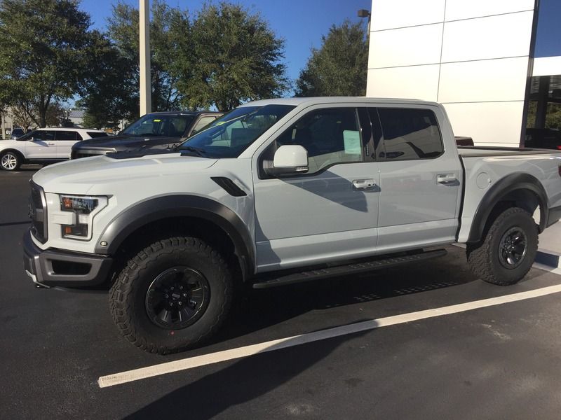 GEN 2 - Post your AVALANCHE GREY pics here! | Page 3 | Ford Raptor Forums
